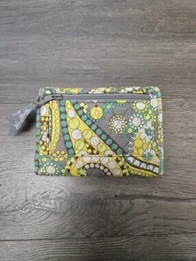 Vera Bradley | Bags | Vera Bradley Trifold Wallet Retired Lemon Parfait ...